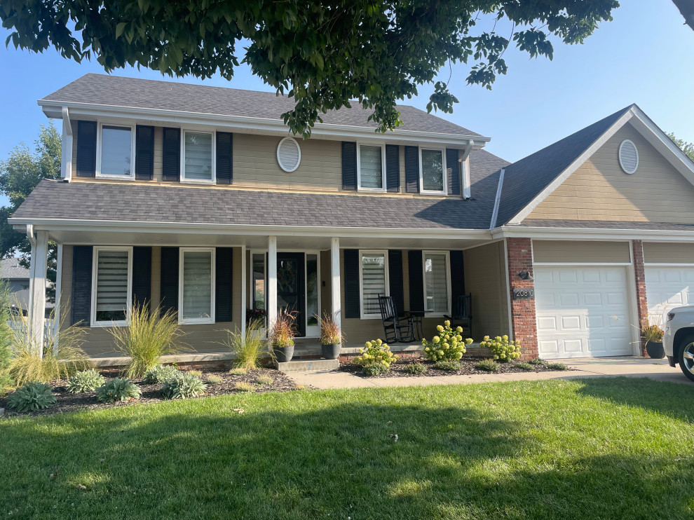 Help Giving Late 90s Colonial Suburban Home A Facelift