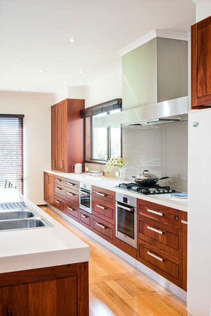 Redgum Kitchen In a Perfect Bush Setting - Modern - Kitchen - Melbourne ...