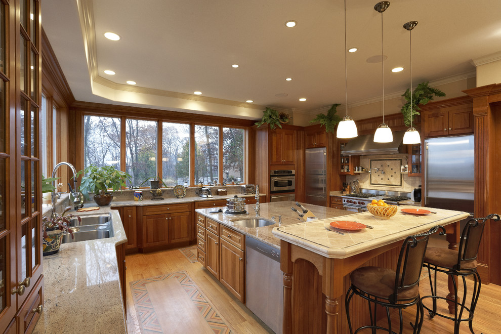 Suburban kitchen - Traditional - Kitchen - Bridgeport - by Lanny Nagler ...