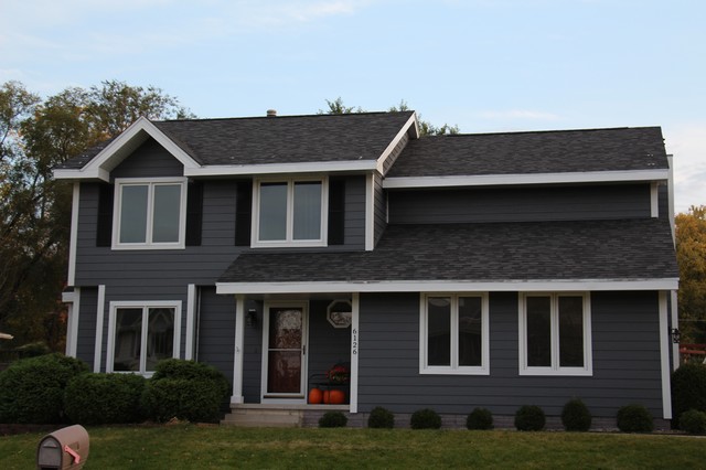 James Hardie - Night Gray - Traditional