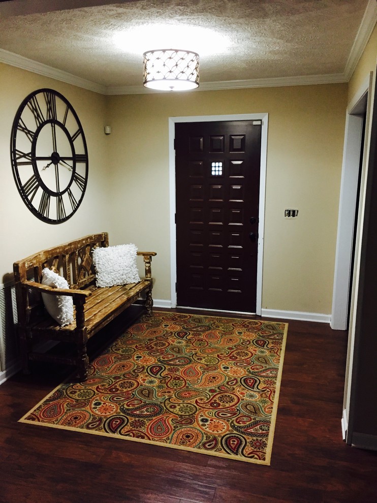 Foyer Help Needed...