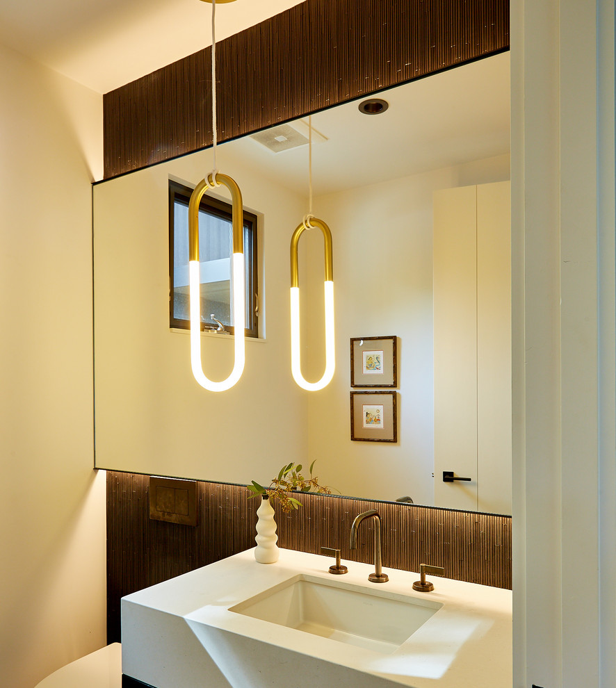 Designer Gives a New Home Midcentury-Inspired Style