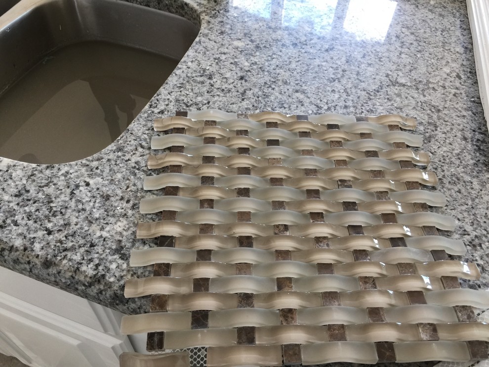 Backsplash and countertop mismatch