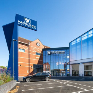 VANGUARD SELF STORAGE BRISTOL - Project Photos & Reviews - Bristol ...