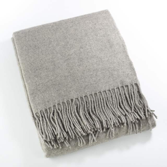 Classic Design Throw, Grey - Contemporary - Throws - by Saro Lifestyle ...