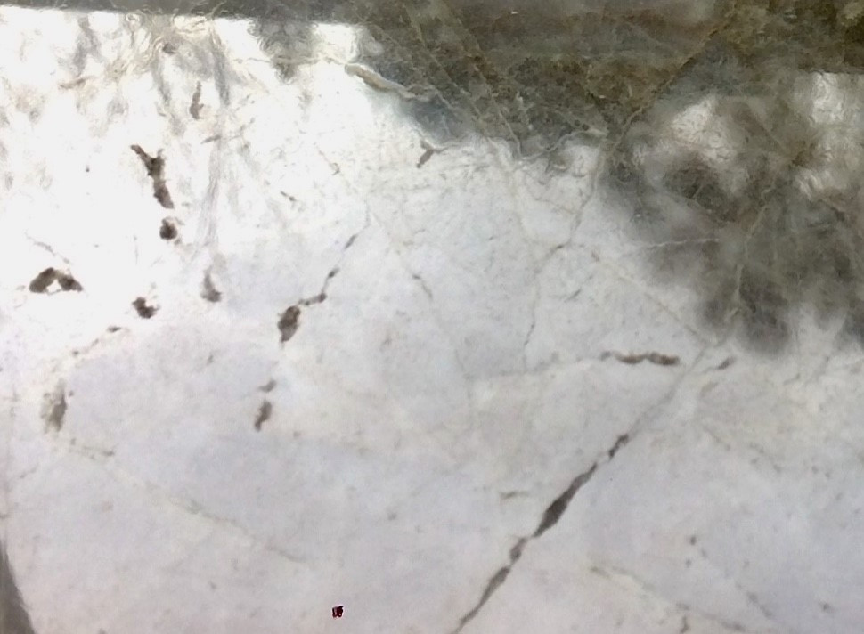 Quartzite Taj Mahal fissures and pits | Houzz Forum