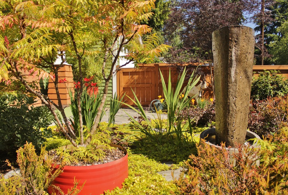 Seattle Yard Undergoes a Transformation - Traditional - Landscape ...