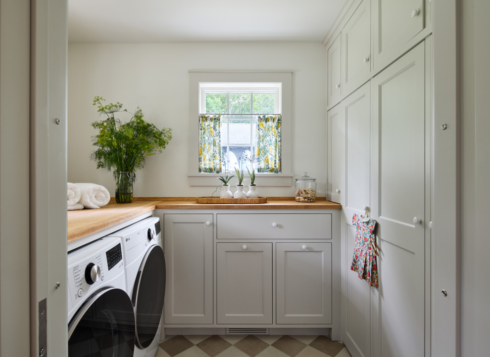 Crane Island Cottage - Beach Style - Laundry Room - Minneapolis - by ...