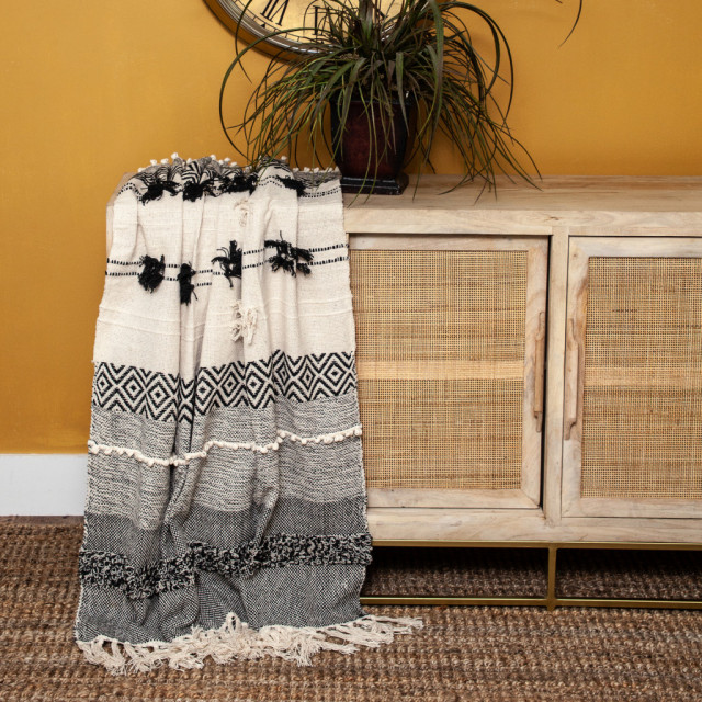 Boho Beige and Black Handloom Weave Throw With Decorative Tassels ...