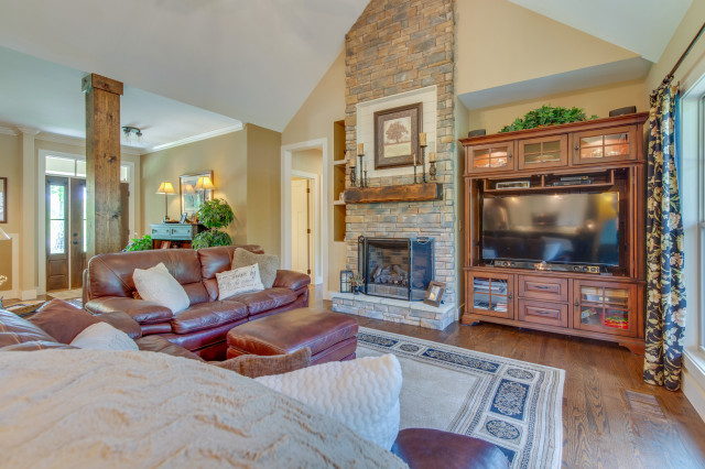 The High Pointe House Plan 713 | Artistic Builders - Craftsman - Salon ...