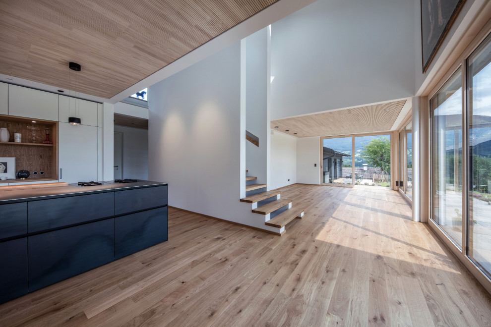 Modernes Holzhaus am Samerberg - Contemporary - Living Room - Munich ...