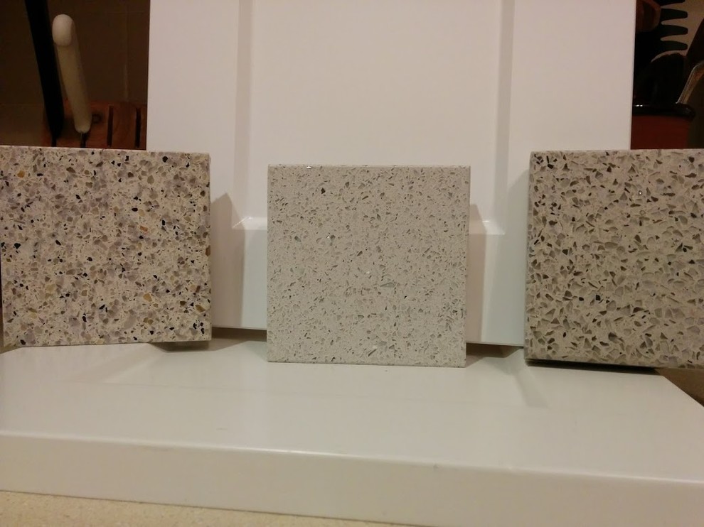 Picking TCE Quartz for White Kitchen Cabinets