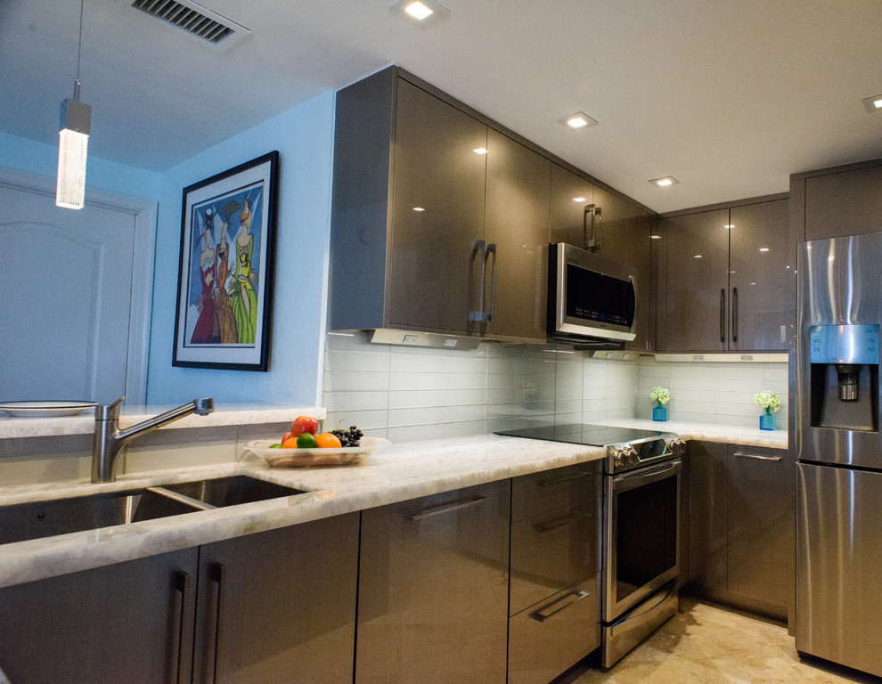 High-Rise Condo Kitchen Remodel - Transitional - Kitchen - Miami - by ...