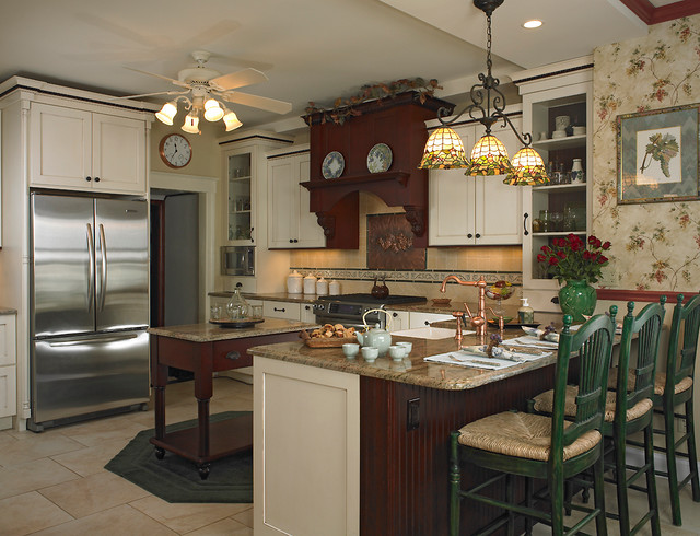 Five Star Kitchens Portfolio - Traditional - Kitchen - New York - by ...