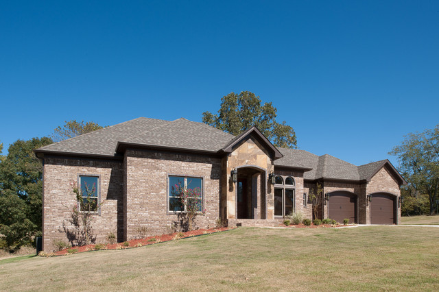 Spanish Fort Acme Brick Home
