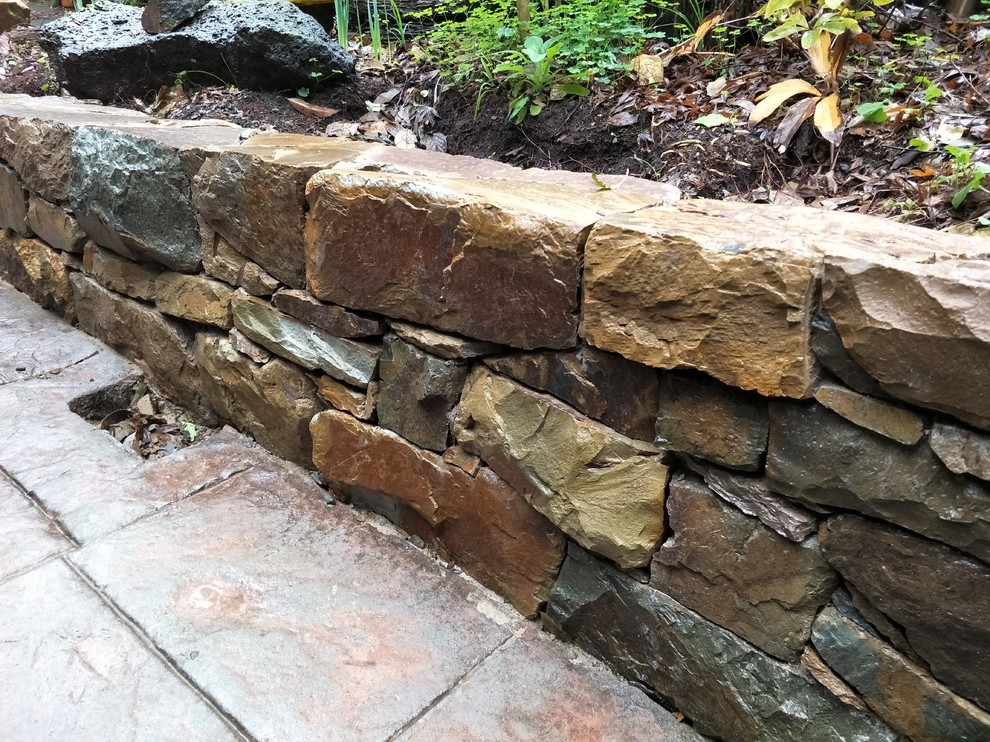 Belgrave Section One Clean Coldstream Rock Wall - Traditional - Garden ...