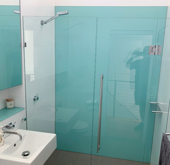 Bathroom Splashbacks - Modern - Bathroom - Sydney - by Polytech Glass ...