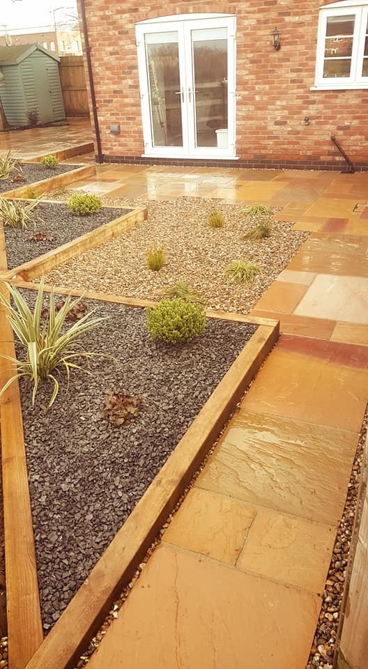 A Beginner’s Guide to Natural Stone Patios