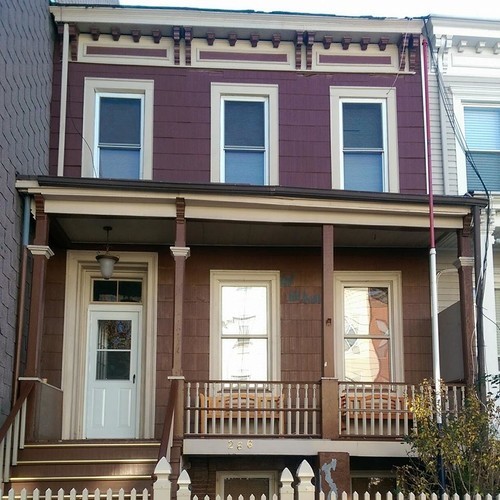 What color would you paint this house?