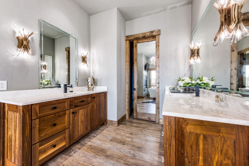 Loomis Parade - Traditional - Bathroom - Austin - by Wright-Built | Houzz