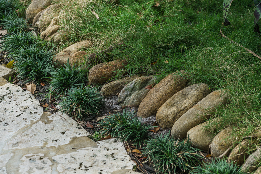 Indochine Garden - Tropical - Landscape - Miami - by Cadence | Houzz