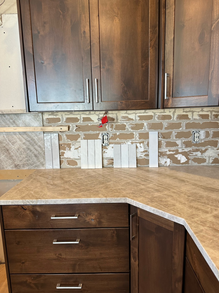 Taj Mahal + walnut cabinets - backsplash??
