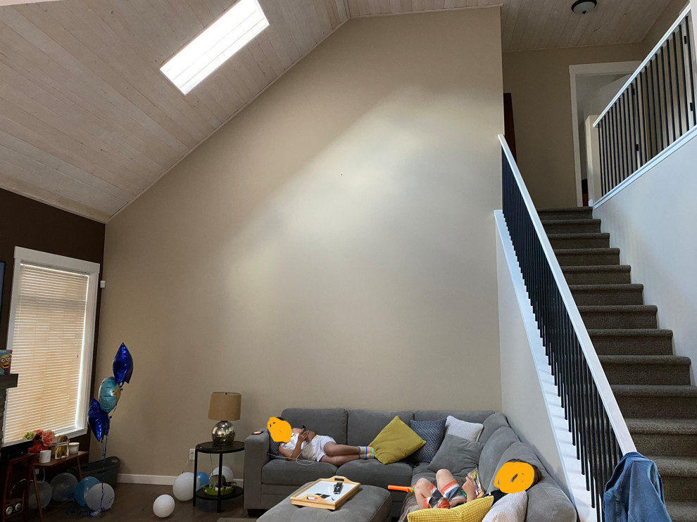 What to do with this very tall wall?!