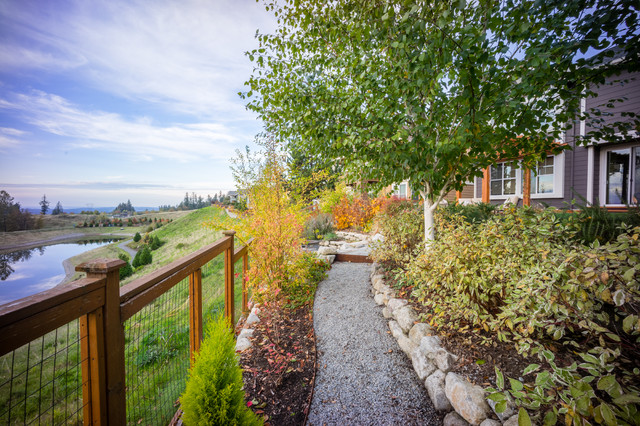 Enhance Your Landscape This Fall With 8 Outdoor Projects