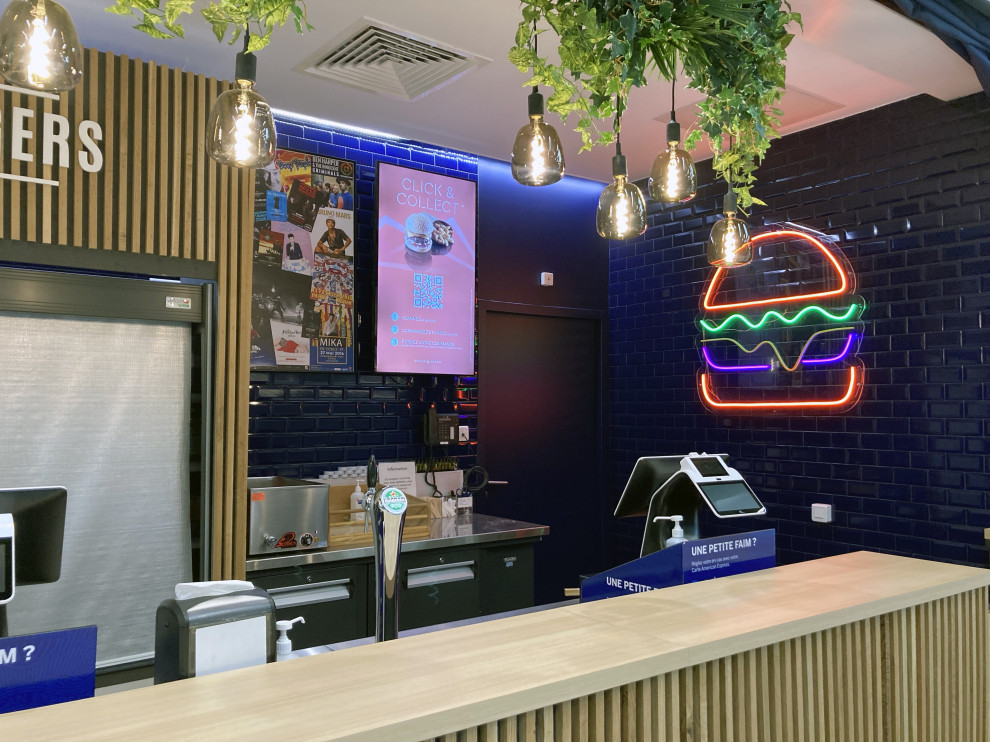 Paris - Accor Hôtel Arena | Comptoirs de restauration - Modern - Home ...