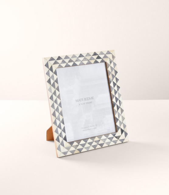 Varuna 8"x10" Gray and White Picture Frame Handcrafted Bone ...