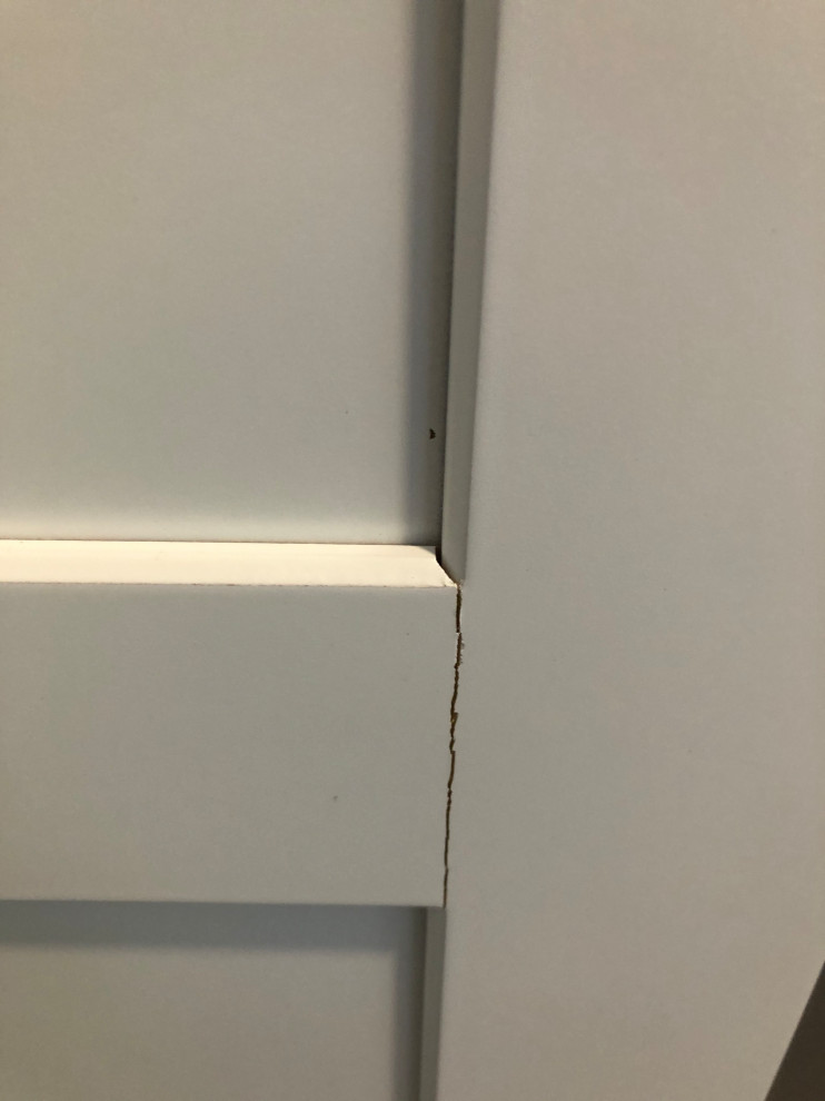 Are these cracks in new cabinets acceptable? | Houzz Forum