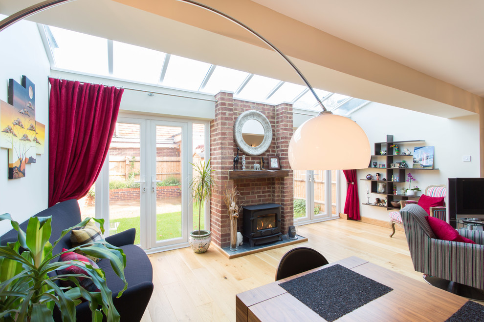 Modernisation of a modern home - Contemporary - London - by Architect ...