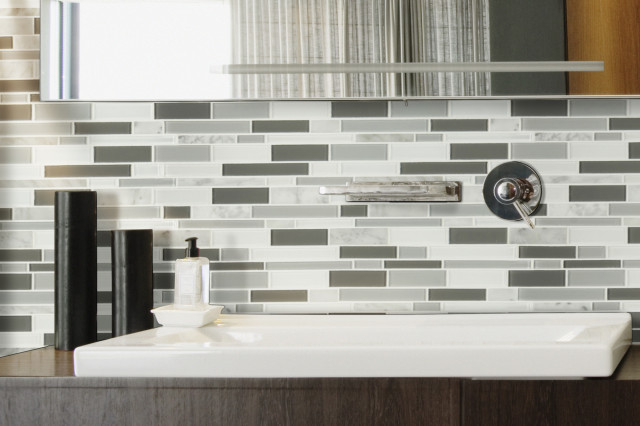 MSI SMOT-SGLSIL-6MM 12" x 12" Linear Mosaic Wall Tile - Glossy ...