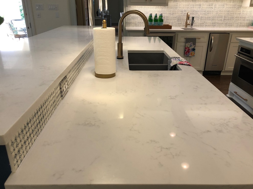 Dockside Kitchen and Family room remodel - Transitional - Kitchen ...