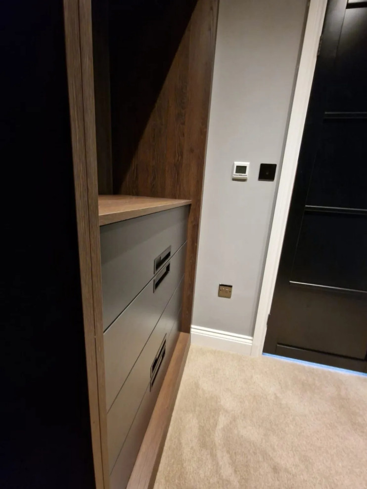 Small Modular Wooden Walk-in Wardrobe Set in Stanmore by Inspired ...