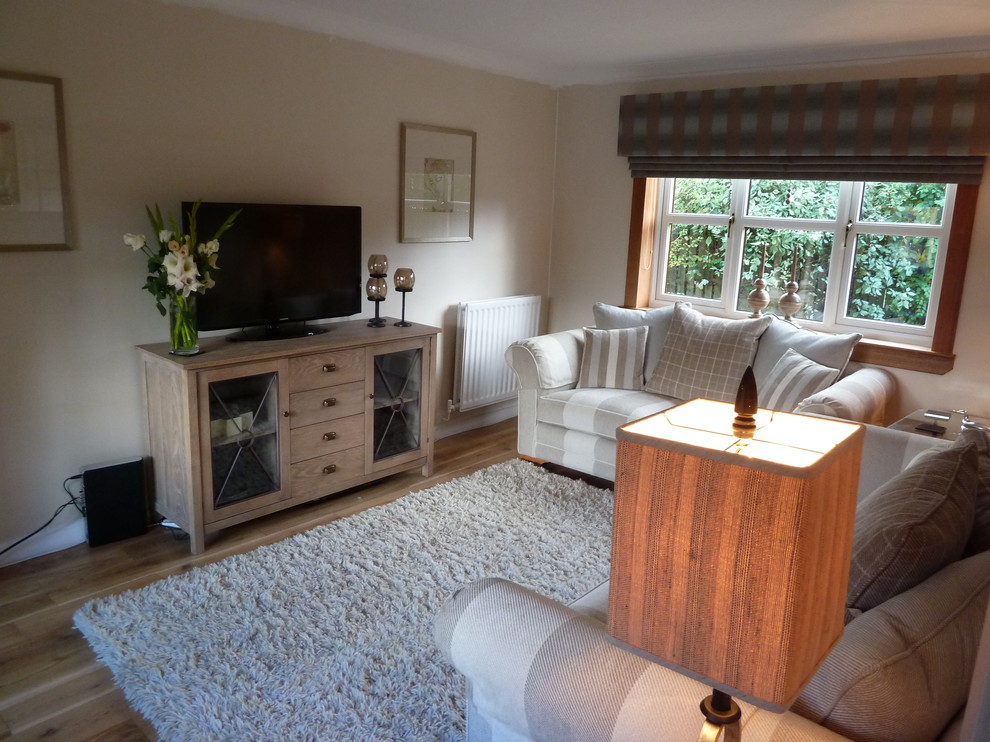 Creating A Cosy Lounge. Before & After Make-Over Photographs - Clásico ...