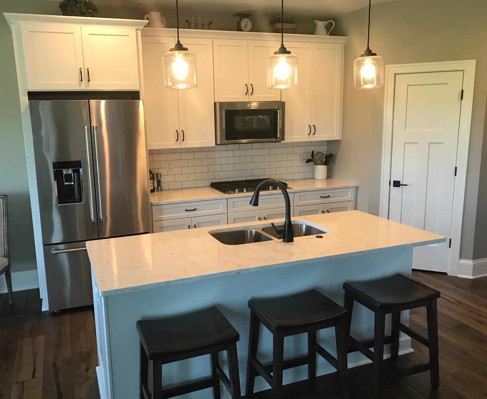 Waypoint Cabinetry- 410F Painted Linen Finish - Kitchen - Indianapolis ...