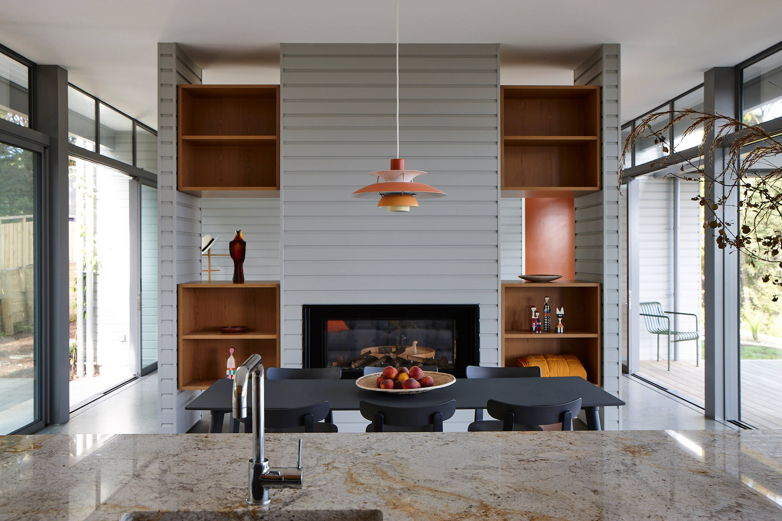 18 Beautiful Homes that Show Why Repeating a Design Motif Works | Houzz NZ