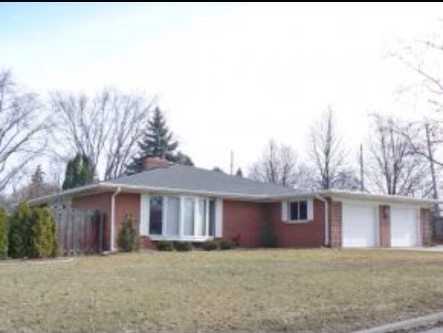 Curb appeal for a Red Brick Mid Century Ranch