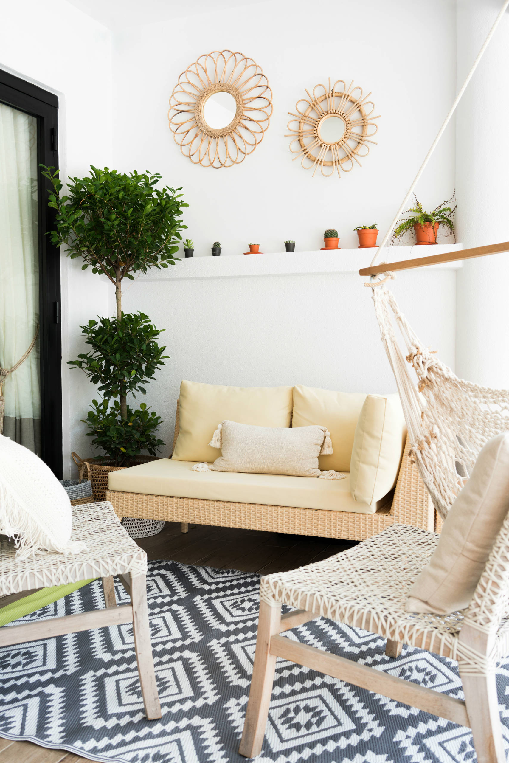 Houzz Tour: A Light and Airy Home Redesigned for New Owners