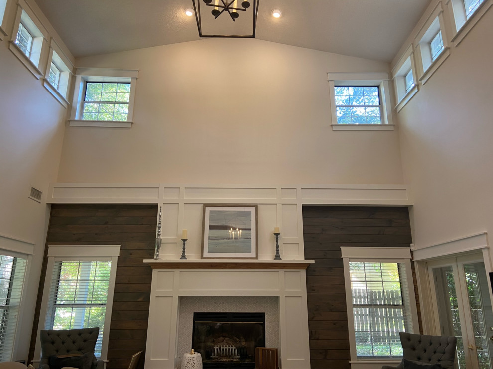 what color wood (lvp) with light pink undertone walls?