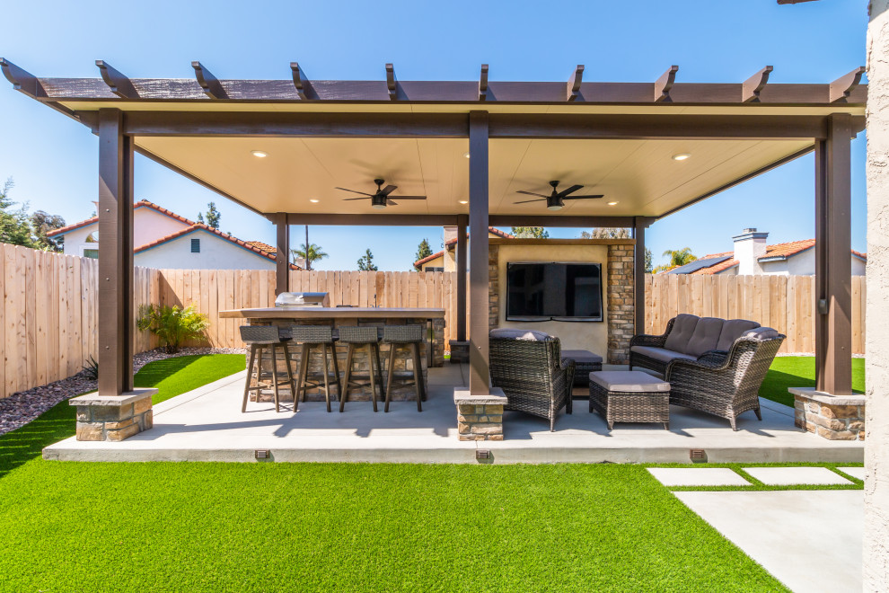 James and Sophia - Full Backyard Remodeling + Outdoor Kitchen Building ...