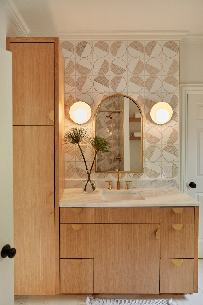 Falls Road - Transitional - Bathroom - Dallas - by RJA Construction ...