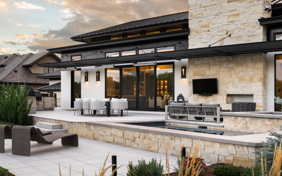 Modern Luxury in Timnath, Colorado - Modern - Pool - Denver - by Deep ...