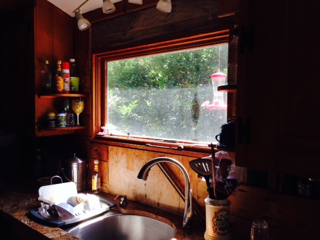 How do you bump out a kitchen window?
