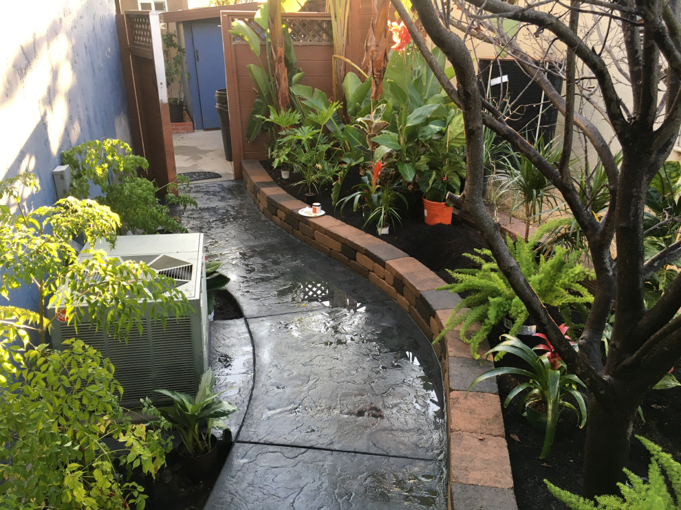 Curved Garden Pathway & Landscape Transformation - Modern - Landscape ...