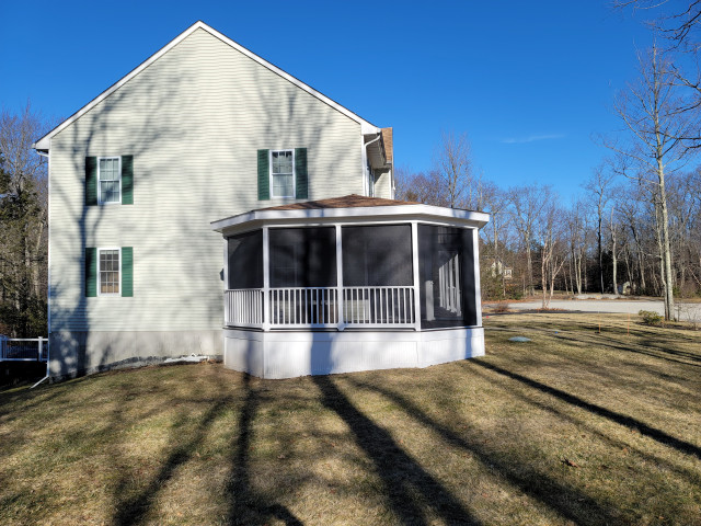 3 Season Octagon screen room - Contemporary - Boston - by CORE ...