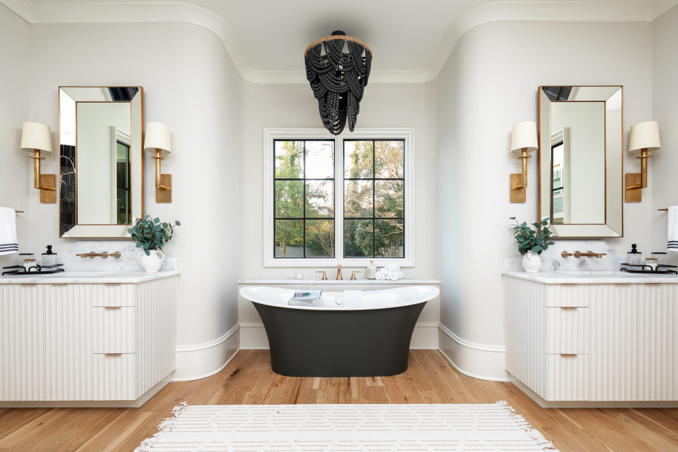1211 Rembrandt - Transitional - Bathroom - Charlotte - by Pike ...