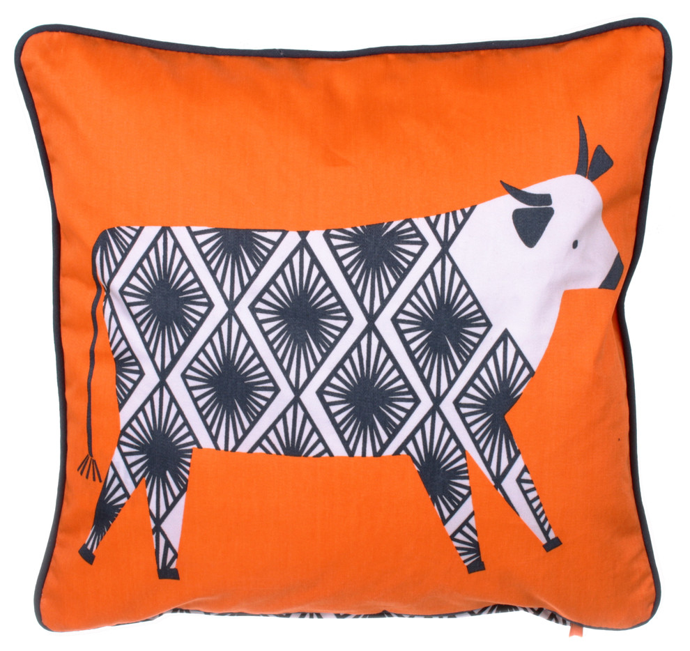 Curious Cows Cushion - Farmhouse - Decorative Pillows - by Ulster ...