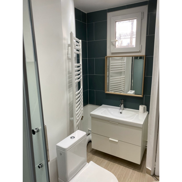 Paris - Rénovation complète de salle de bain - Moderne - Salle de Bain ...